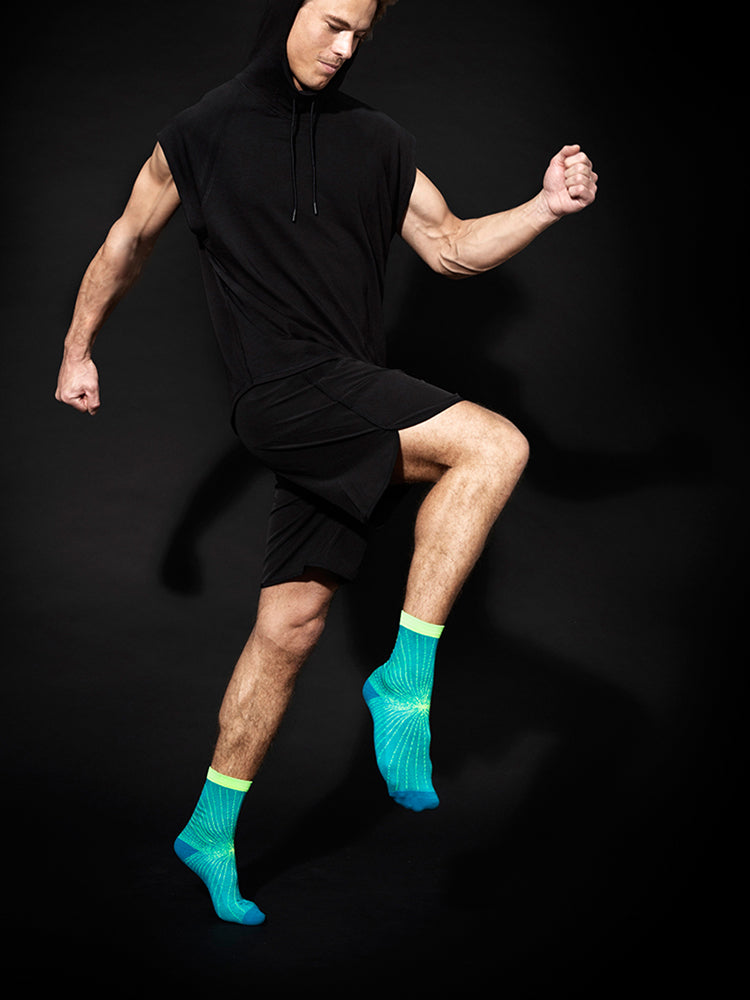 Sports compression crew socks, Cooling Knit, blue and green – SupCare